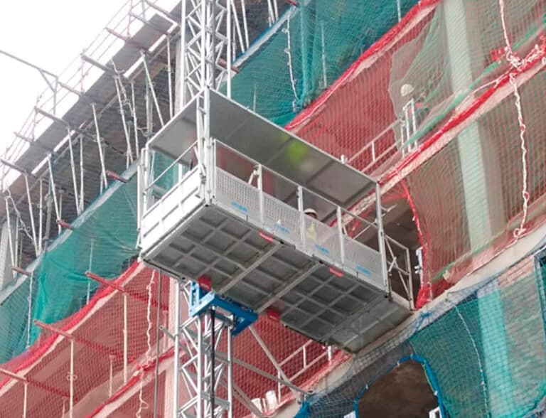 Transport platform versatile hoists - Construction Machinery